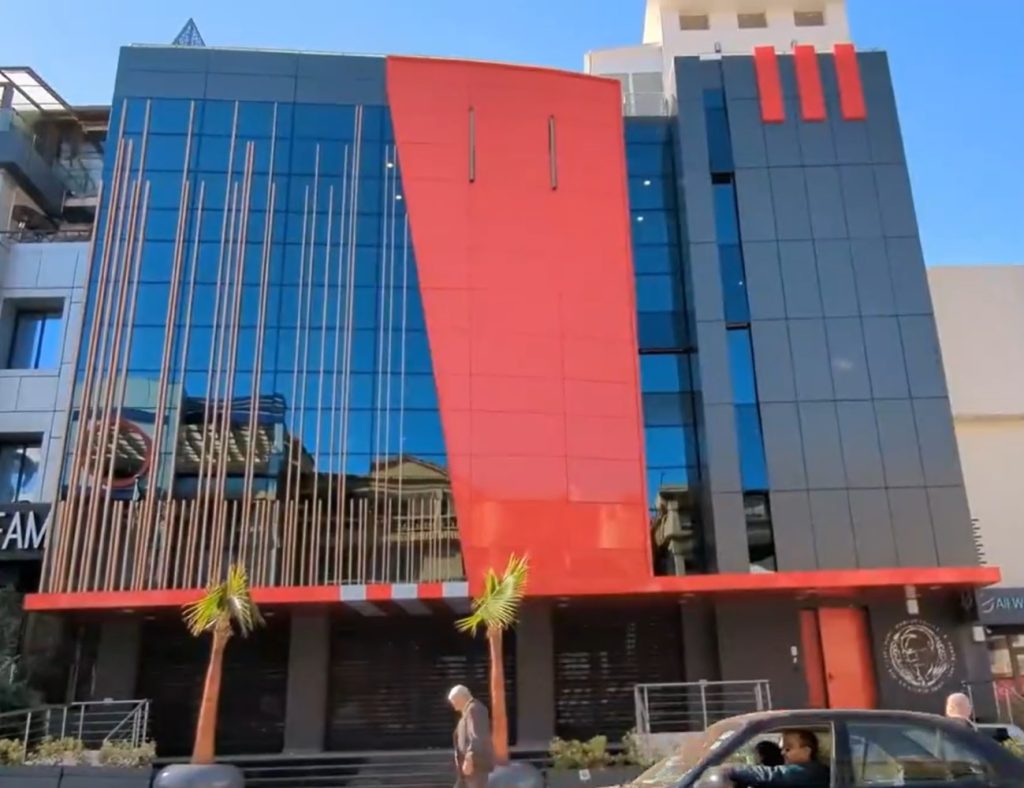 Algerians Rally Against KFC: Solidarity with Palestine Sparks Fast Food ...