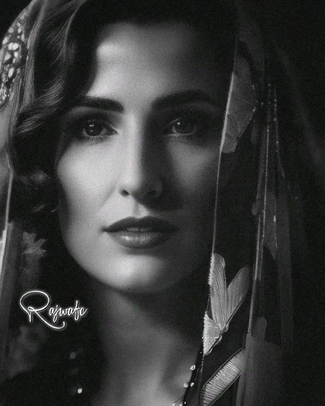 رجوة آل سيف تثير غيرة ملكة جمال السعودية رومي القحطاني.. شاهد ما فعلته ...